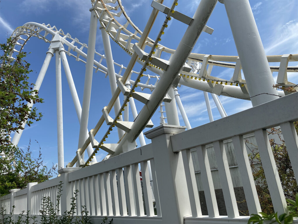 Roller Coaster 120 Jigsaw Puzzle > Awesome Puzzles to Play